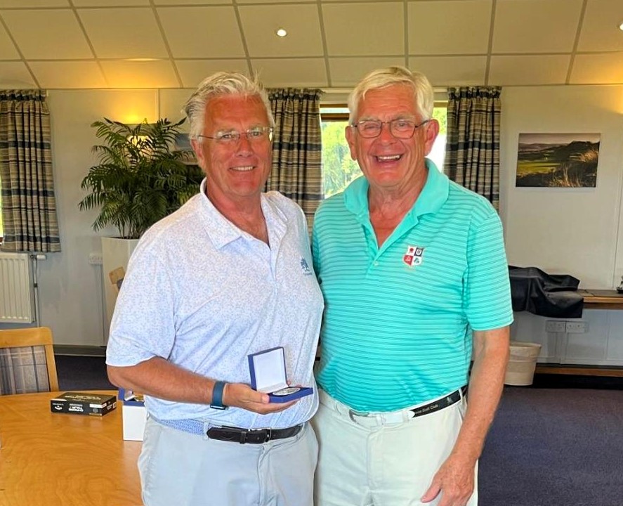 Wales Double Header proves a real links golfing test - Bradley and ...