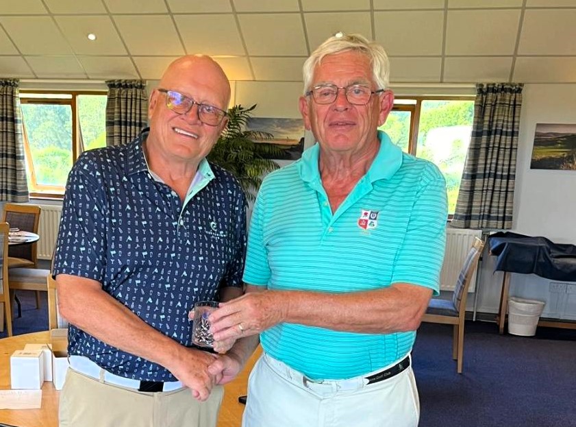 Wales Double Header proves a real links golfing test - Bradley and ...